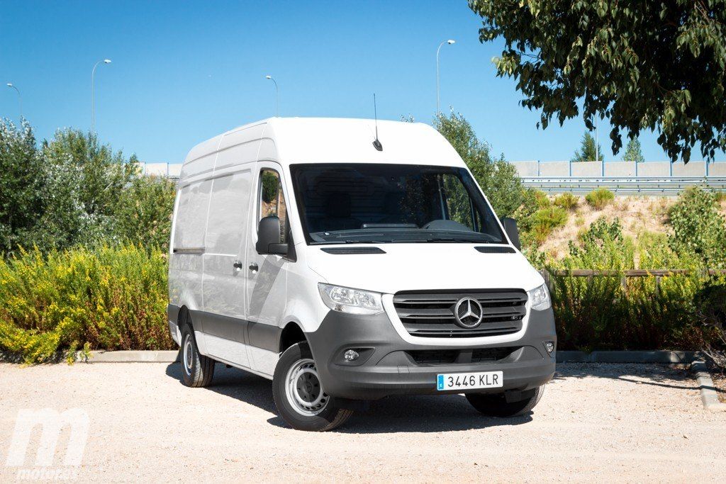 Prueba Mercedes Sprinter 2018, la tecnología como arma de trabajo (con ...