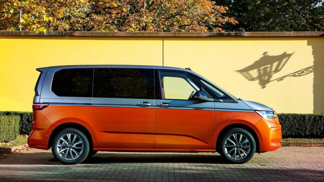 La fugaz vida del Volkswagen Multivan PHEV, el monovolumen híbrido ...