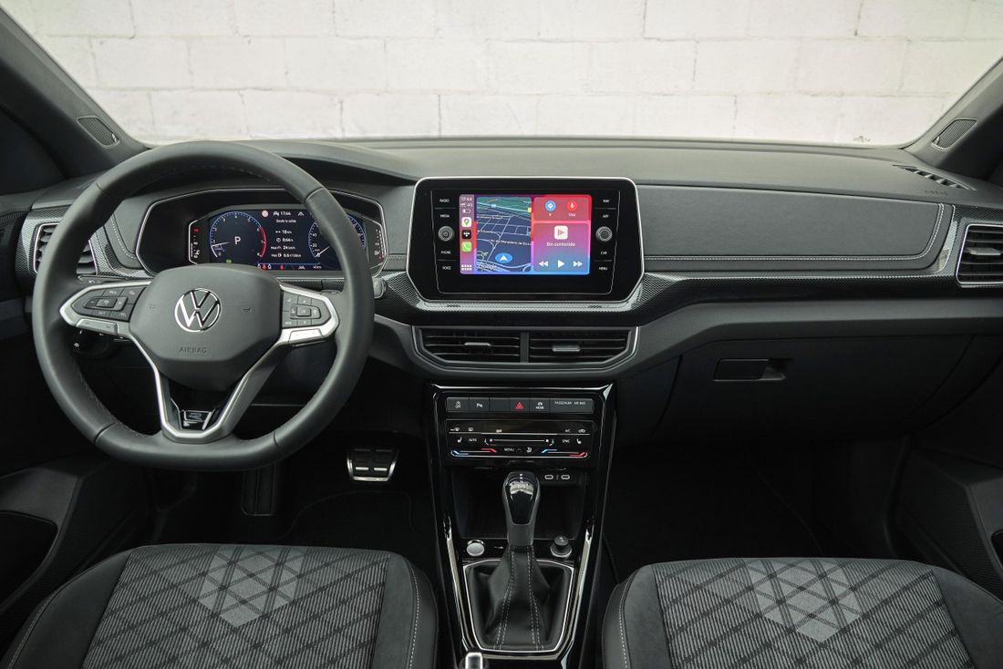 Prueba Volkswagen T-Cross 2024, ¿Mejor que un T-Roc?