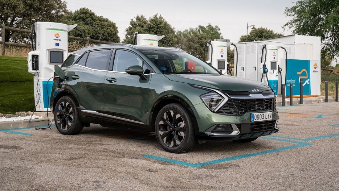 ¿Realmente los coches de ahora son tan grandes? Comparamos cuánto han ...