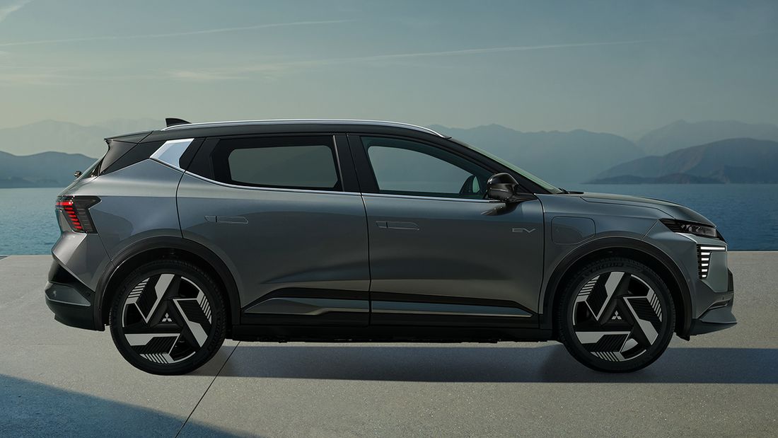 Nuevo Mitsubishi Eclipse Cross 2026, el SUV japonés es ahora 100% ...
