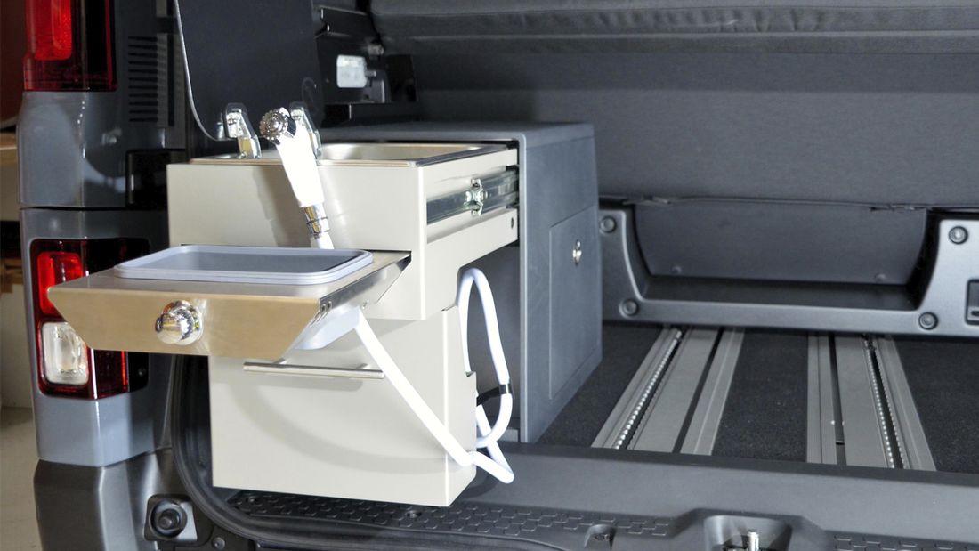 La nueva Renault Trafic Escapade es una mini casa sobre ruedas para ...