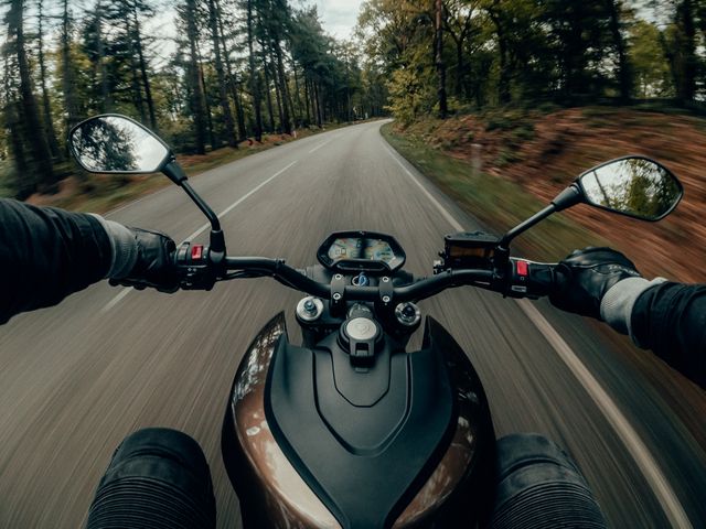 Qué es una motocicleta, qué tipos hay y cuál fue la primera de la historia