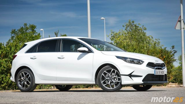 La nueva gama 2025 del KIA Ceed ya tiene precios en España, desaparece ...