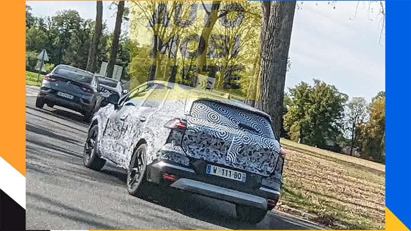 Primeras fotos del sustituto del Renault Mégane, «un Captur alargado ...