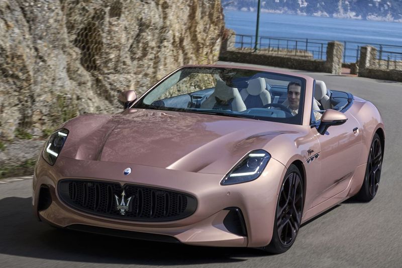 El nuevo Maserati GranCabrio Folgore es la fusión del elegante glamour ...