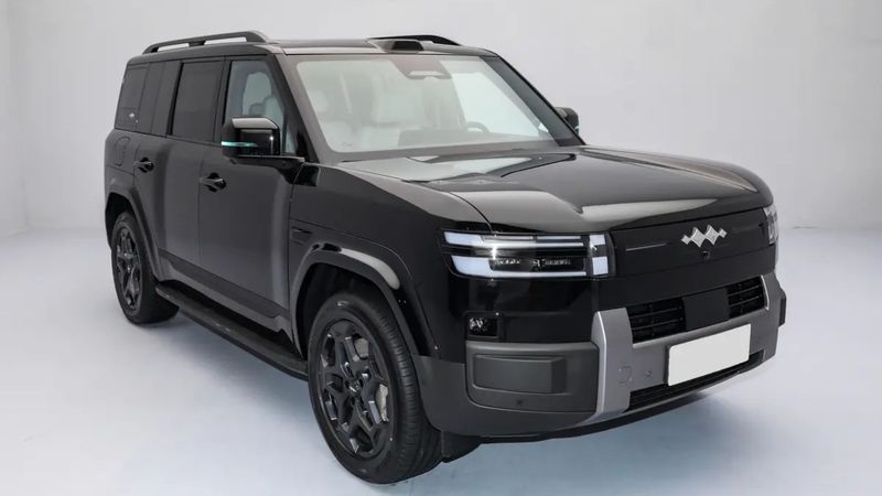 BYD rompe esquemas con su nuevo 4x4 híbrido, un Defender gigantesco con ...