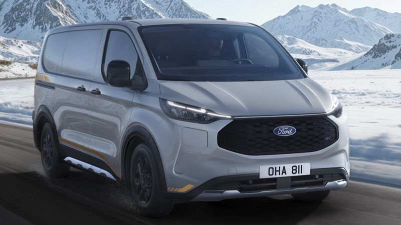 La Ford E-Transit Custom 2026 sube el listón con más autonomía y un ...