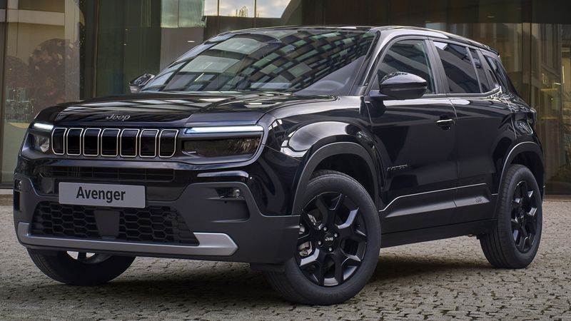 El nuevo Jeep Avenger Black Edition abre el Salón de Bruselas 2026, más ...