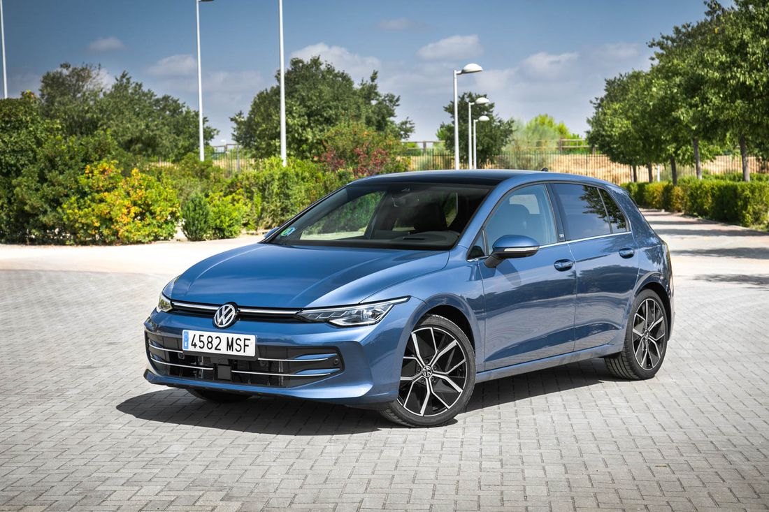 Prueba Volkswagen Golf 2025, ¿el mito vuelve a ser lo que todos ...