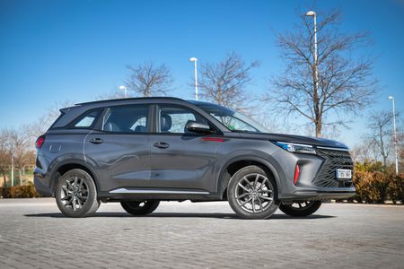 Prueba DFSK 600, el SUV familiar que cuesta lo mismo que un utilitario
